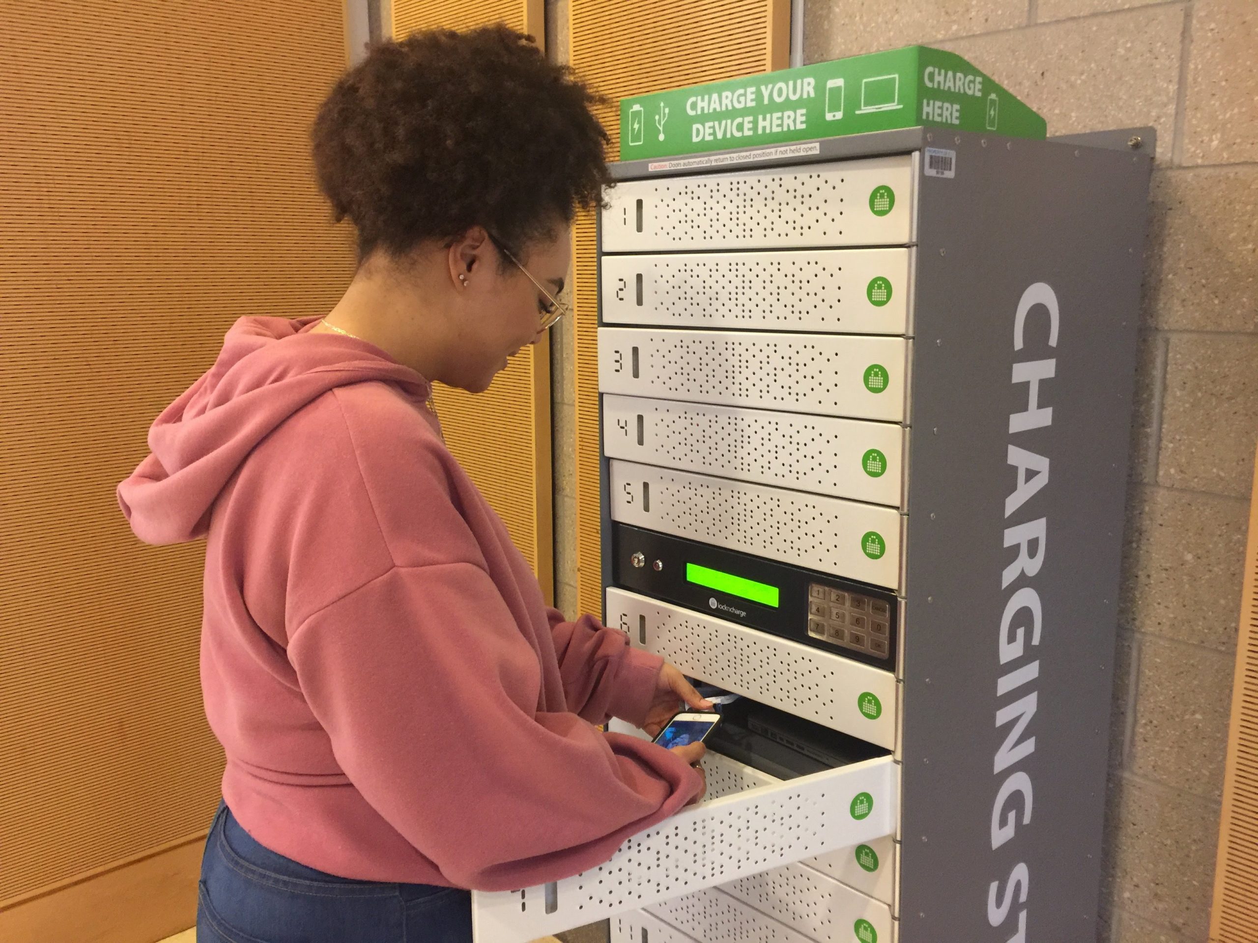 Charging Locker - FIT Information Technology